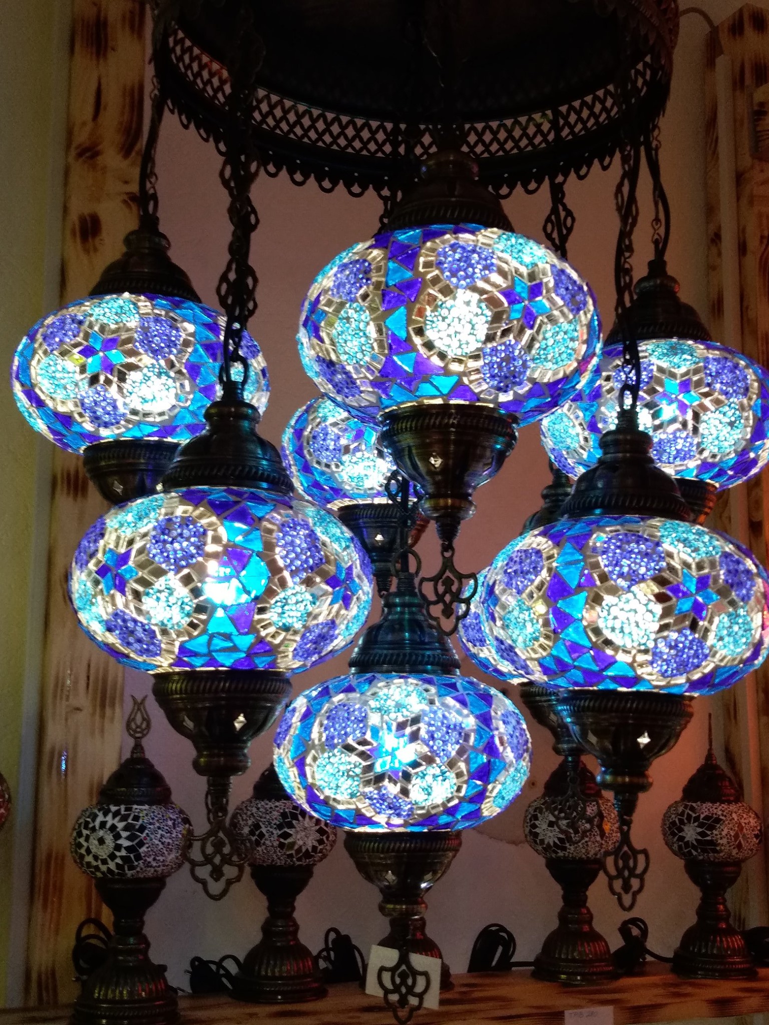 Mozaik lusteri i lampe